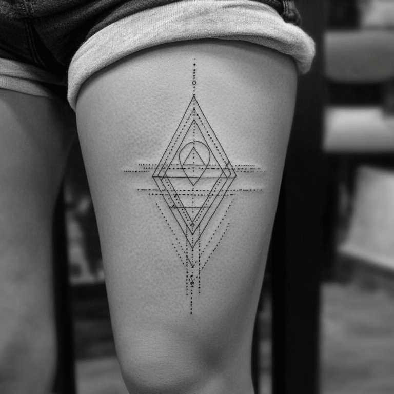 101+ Breathtaking Pretty Thigh Tattoos: From Delicate Florals to ...